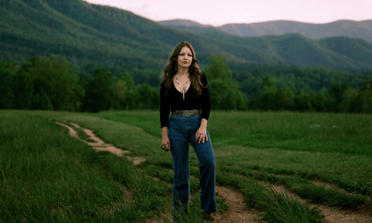 Interview: Kelsey Waldon – KGNU Community Radio